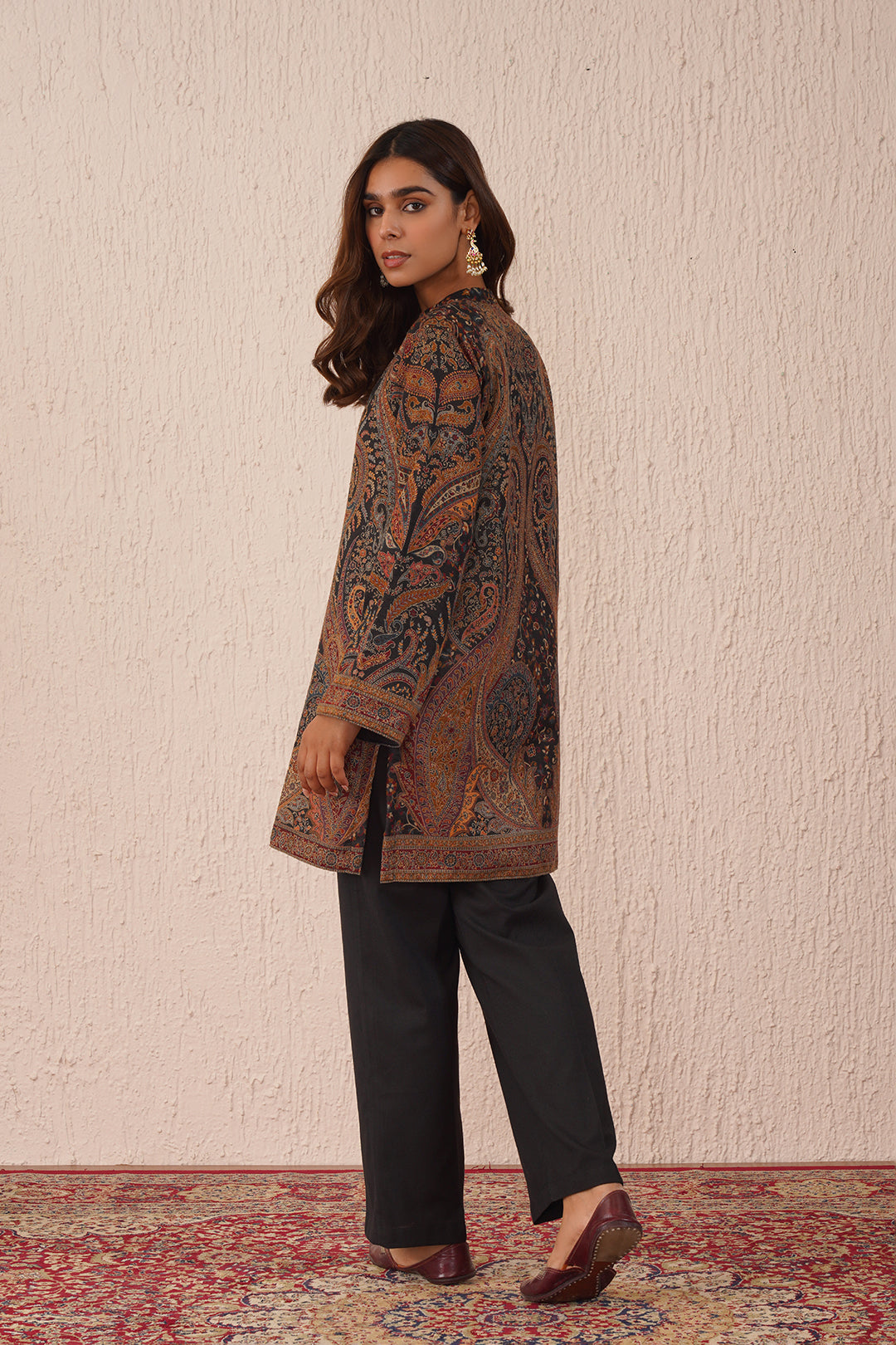 Black Kaani Set – INCHING INDIA